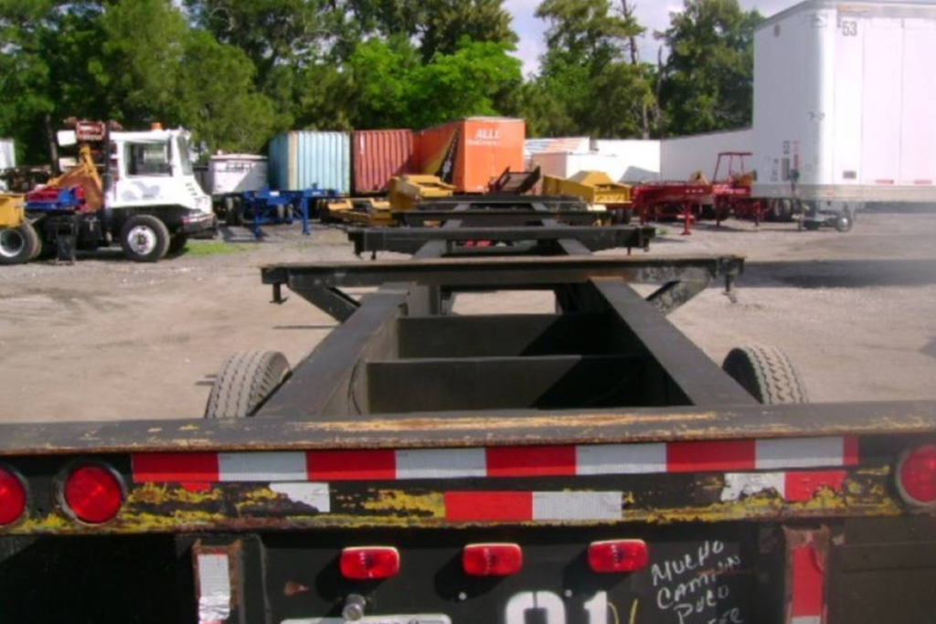 Strick Combo Container Chassis - USA Transequipment Corp